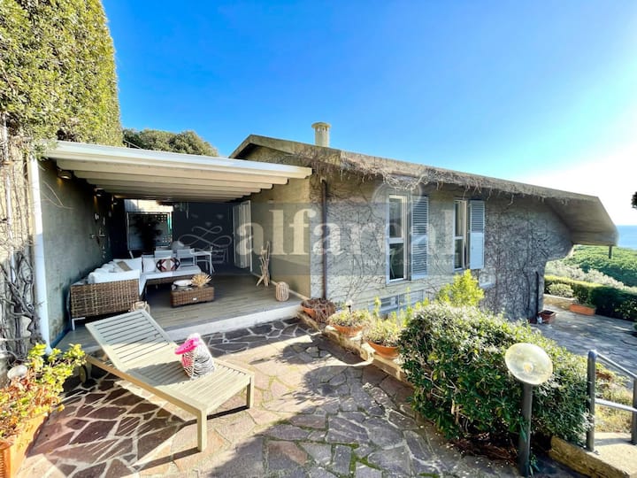 Villetta Sunset, 2 Bedrooms 2 Bathrooms, Seaview - Castiglione della Pescaia