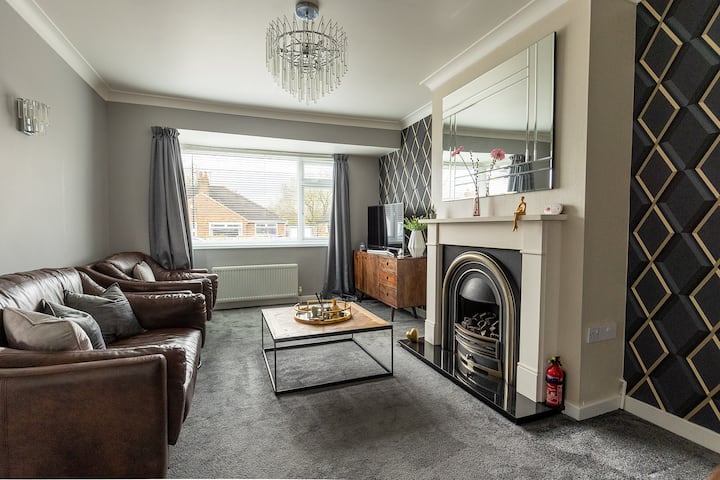 Two Bed In Harrogate With Spacious Enclosed Garden - Knaresborough