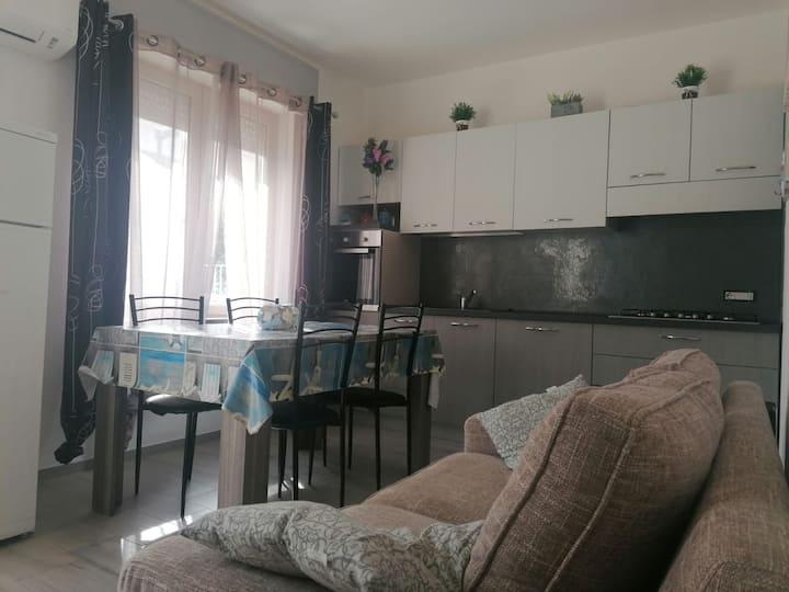 Nuovo Appartamento Vicinissimo Al Mare - Posada
