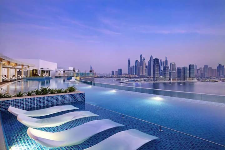Cozy 2br Apt In Palm Jumeirah - Dubai