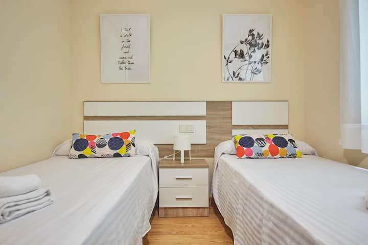 Apartamento De 2 Dormitorios Y 2 Baños, Vista Mar - Foz