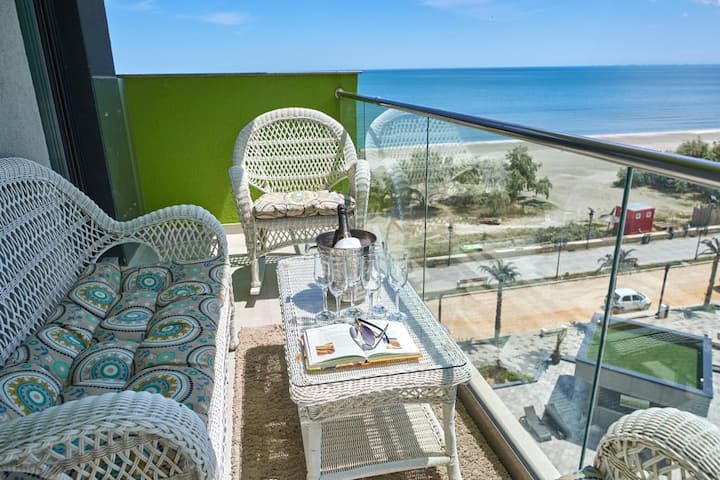 Panoramic Seaview Apartment Spa&poolresort-parking - Năvodari