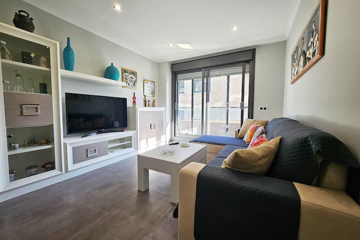 Piso Con Gran Terraza Y Parking Cerca De La Playa - El Grove