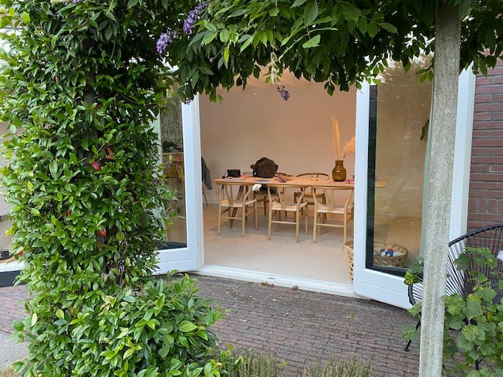 Fun, Spacious & Central Family Home - Naarden