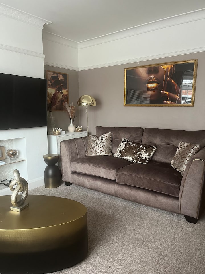 Luxurious Room In A Shared Home - Gillingham