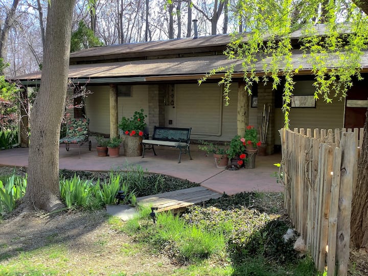 Guest House At Willowbrook Farm - Camp Verde, AZ