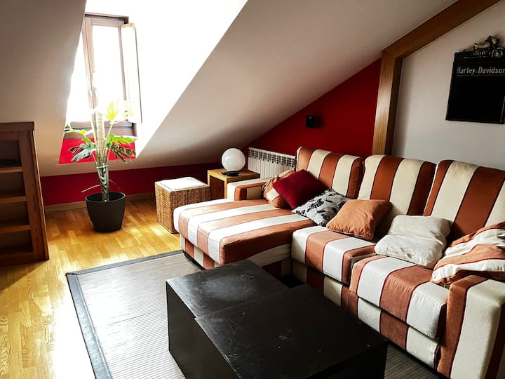 Apartamento Castillo Ponferrada. - Ponferrada