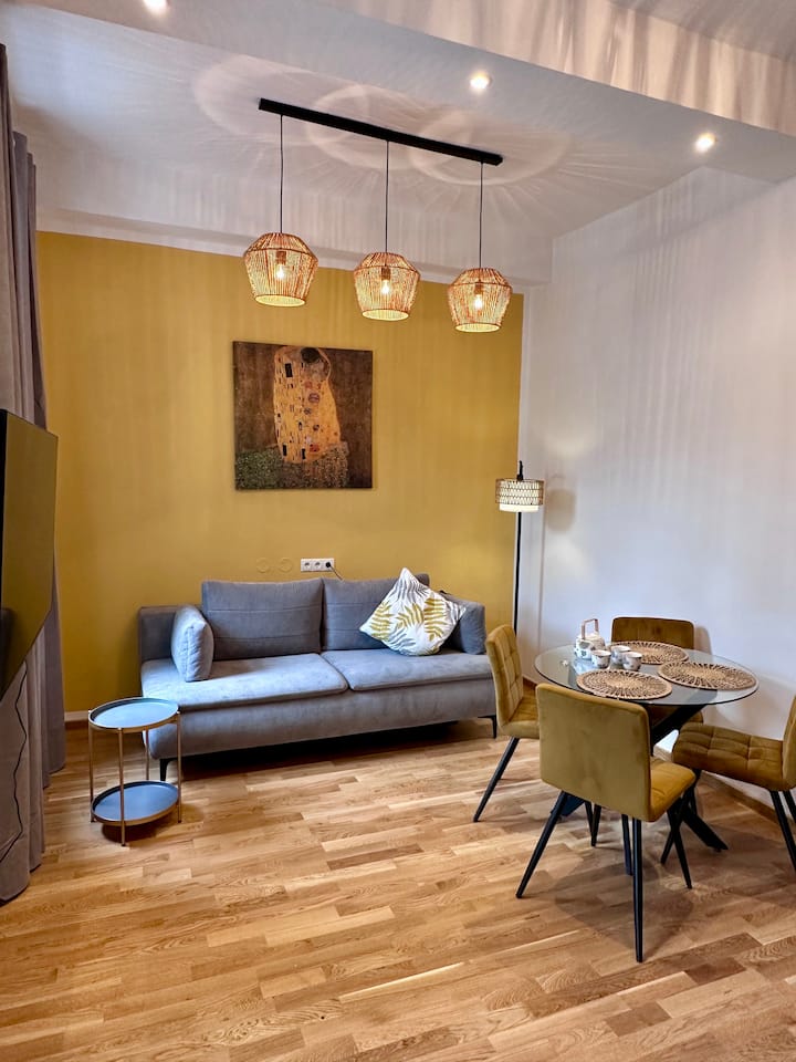 Apartment In The Metropolis Of Art | Hg20 - Wien