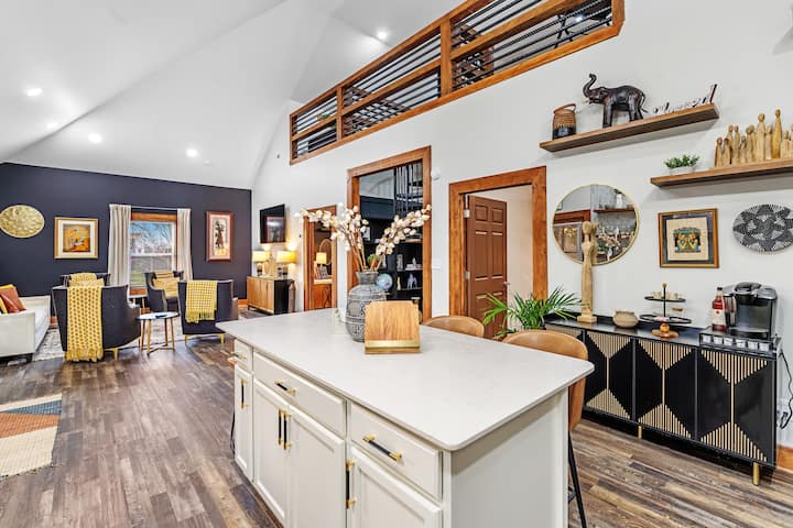 _ Luxury Loft House Near Golf Course And Downtown! - Greensboro, NC