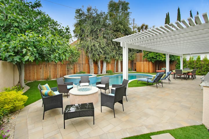 Beautiful Sherman Oaks Oasis - Los Angeles, CA