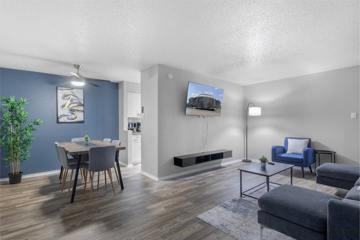 5 Min To Six Flags & At&t Stadium | Modern 3br - Arlington, TX