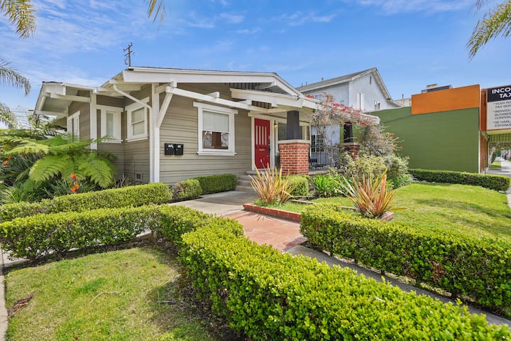 1 Mi To Beach | Fire Pit Patio & Parking - Long Beach, CA