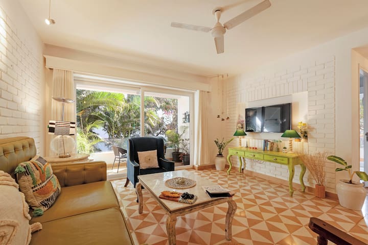 Serene 2bhk With Pool | Close To Candolim - Goa