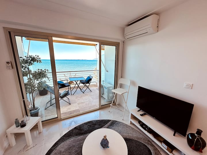 Magnifique Studio Front De Mer - Antibes