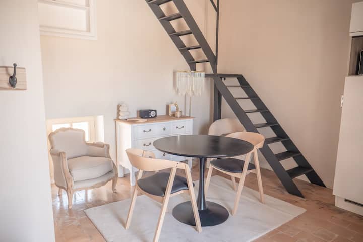 Le Pigeonnier, Gîte 5* Insolite De 1 à 2 Personnes - Pézenas