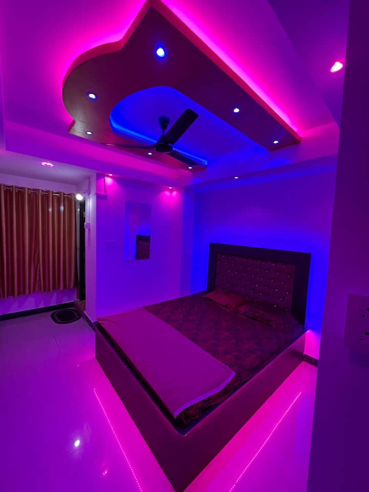 2bhk Non Ac 10 Bed Capacity Villa - プネー