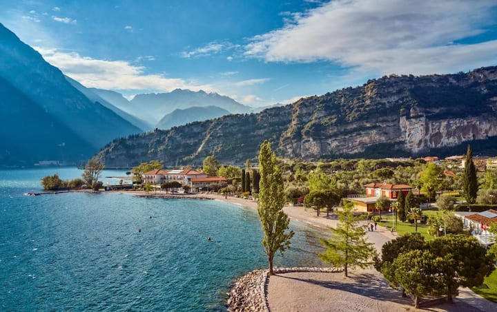 Torbole Vicino Al Lago Con Parcheggio Gratuito. - Nago-Torbole