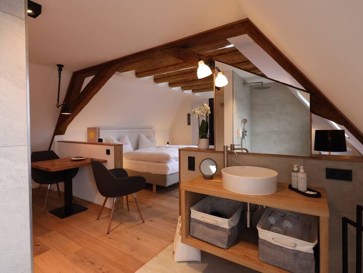 Ferienwohnung 6 Im Dachgeschoss - Burrweiler