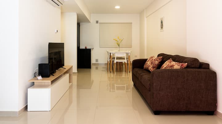 Depto 2 Dormitorios 86 M2 - Cinco Saltos