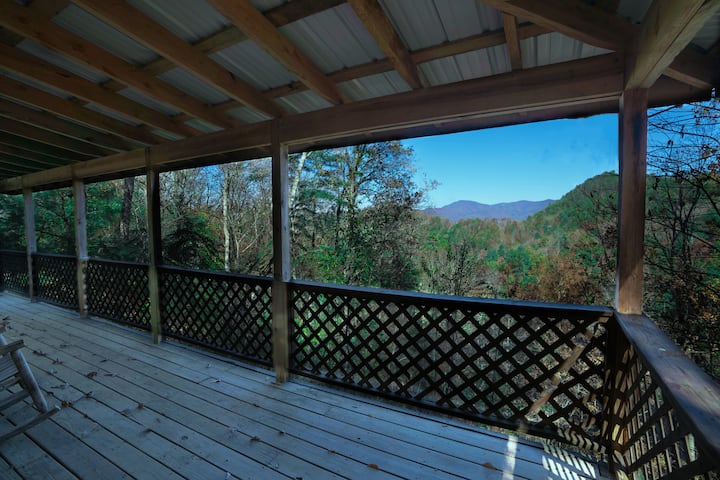 Tennessee Treehouse #6| 3br 2ba| Hot Tub|mtn View - Townsend, TN