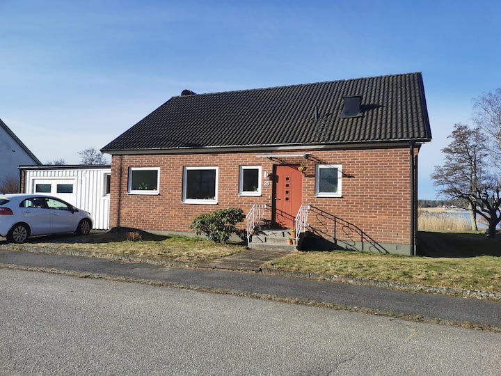 Hus Med Vacker Utsikt Vid Vänern - Trollhättan
