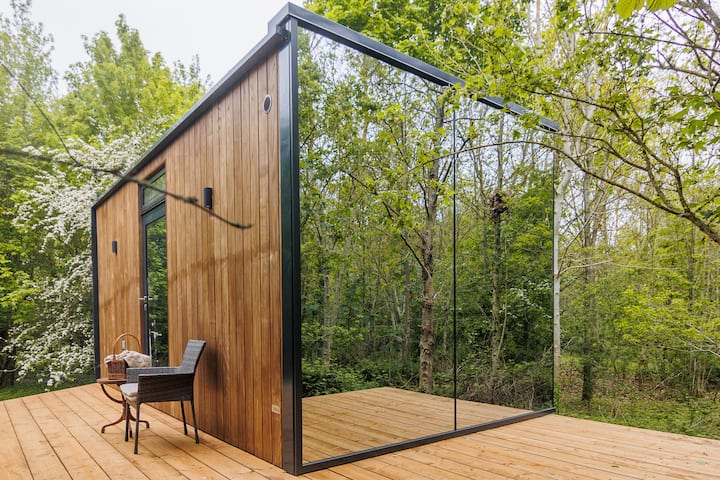 The Mirror Houses - Ackleton - Oxfordshire