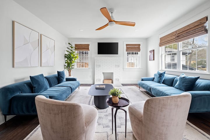 4 Bedroom-walk To Restaurants! 10 Min. To Downtown - North Charleston, SC