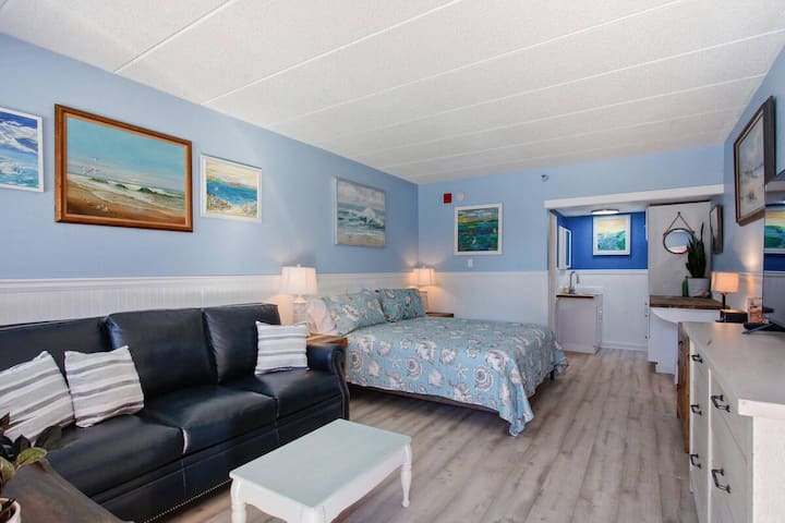 Walk Everywhere! South Beach 1b-1b-pool View - Tybee Island, GA