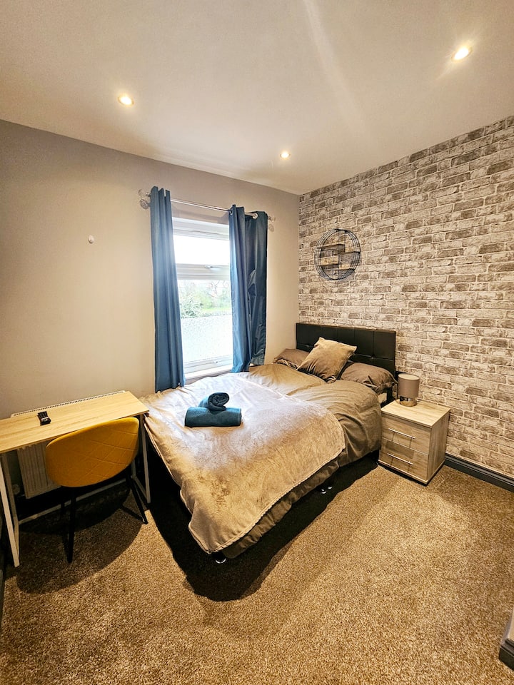 Double En-suite Room - Leicester