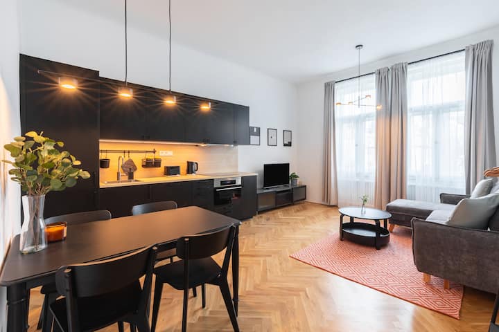 New Urban Cozy Apartment For 2-4 People - Praag