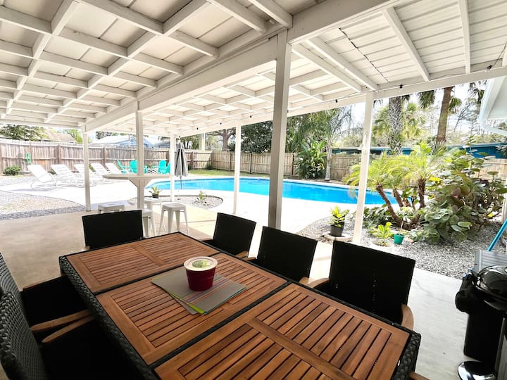 2 Bedrooms Pool Home By Beach. Long Term Only - Jacksonville Beach, FL