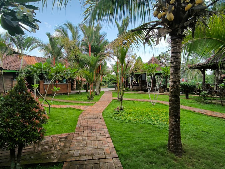 Villa Setumbu By Cocotel - Borobudur