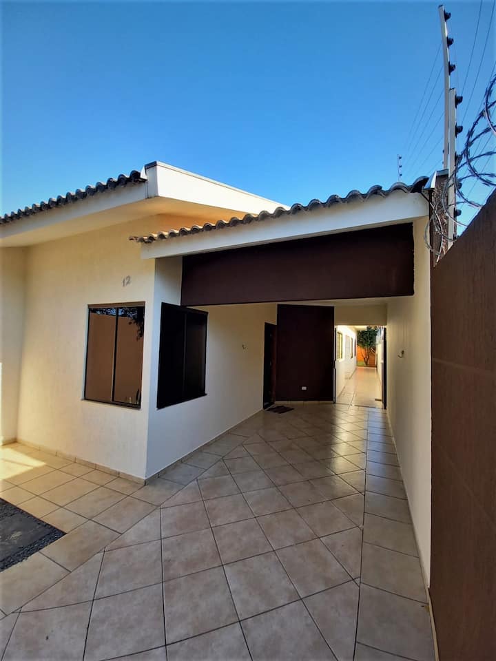 Casa Em Maringá  Zona 05 - Maringá