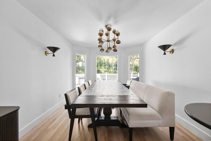 Delightful Sag Harbor Home W Pool - Sag Harbor, NY