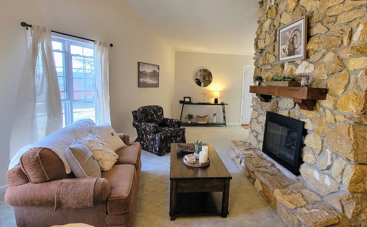 Quiet & Relaxing Getaway - Columbia, MO