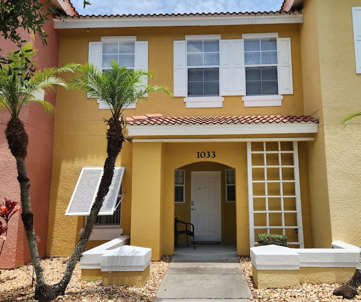 Sunflower Airbnb - 키씸미