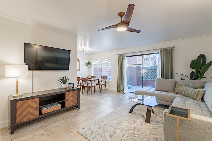 Sublime 2 Bd 2 Ba Old Town Condo - Arizona