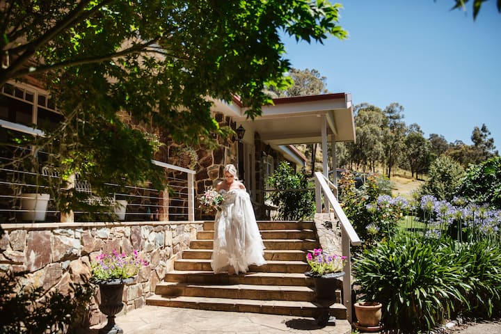 Luxury Property - 7 Beds & 7 Ensuites. Sleeps 14 - Yarra Glen