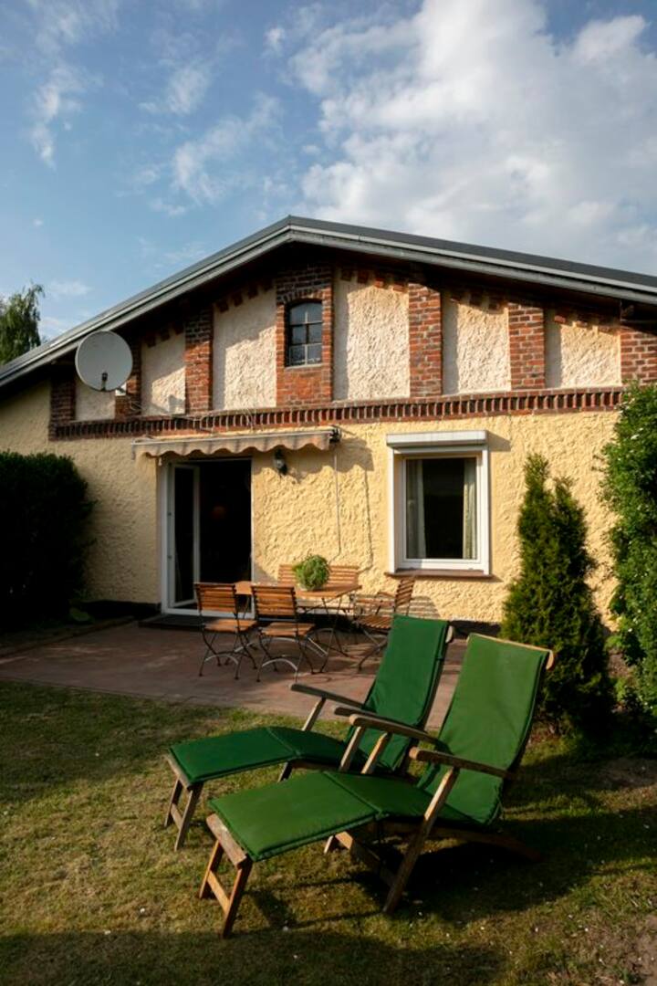 Gutshof Lagensee, Scheunenblick - Bützow