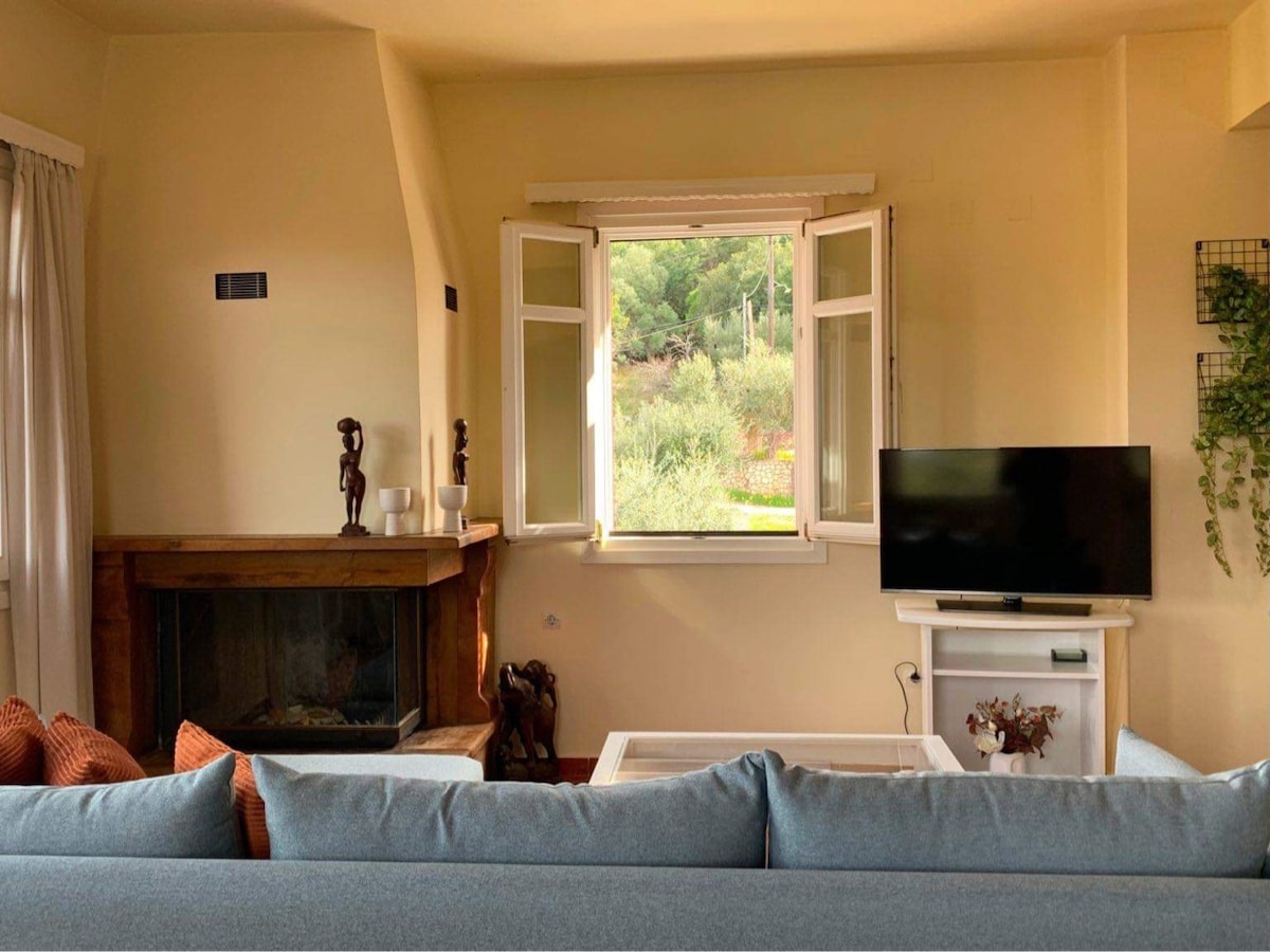 Villa Pandora 1er étage - Appartements à louer à Ithaki, Grèce - Airbnb