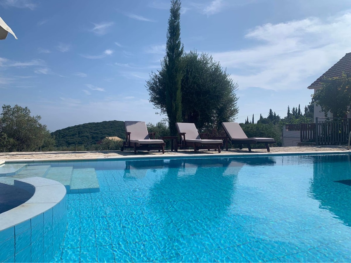 Villa Pandora 1er étage - Appartements à louer à Ithaki, Grèce - Airbnb