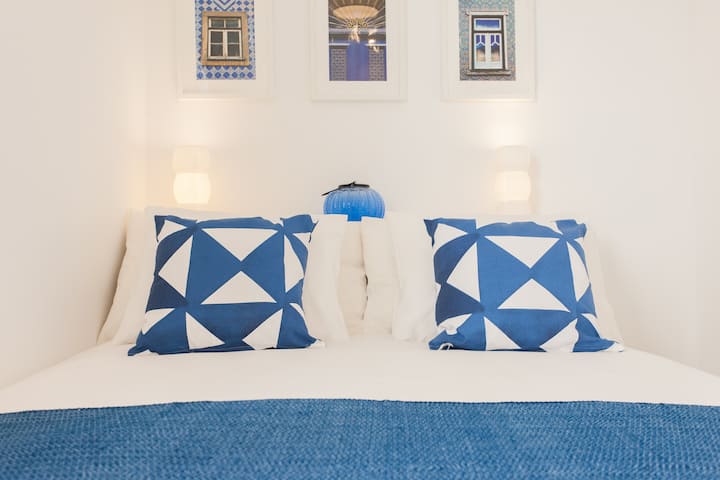 Shades Of Blue (With Balcony) - Alfama