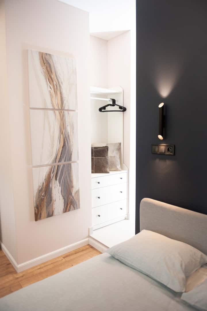 Pordgorze Zablocie | Comfy Studio For 1-2 Guests - Krakova