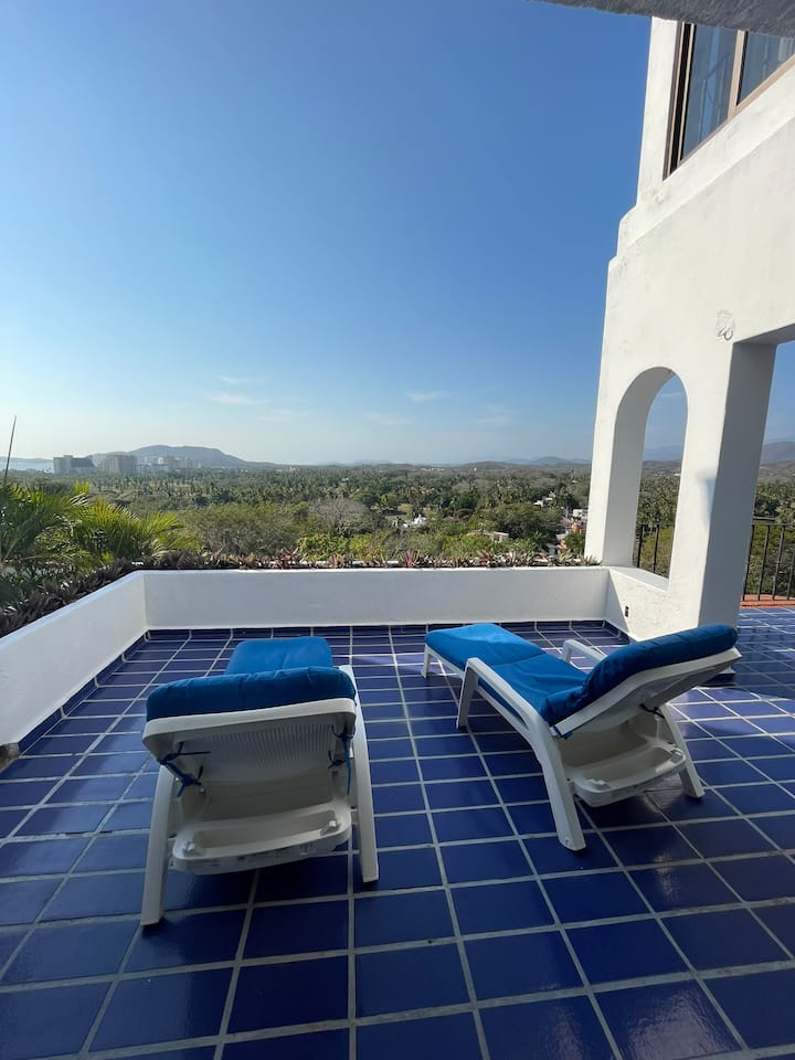 La Casa Blanca - Ixtapa Zihuatanejo
