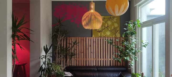 Comme Chez Soi: Charmante Maison Avec Jardin - Uccle