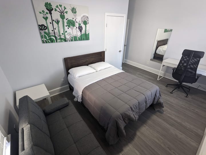 Private Bedroom By Assembly Row P4 - Cambridge