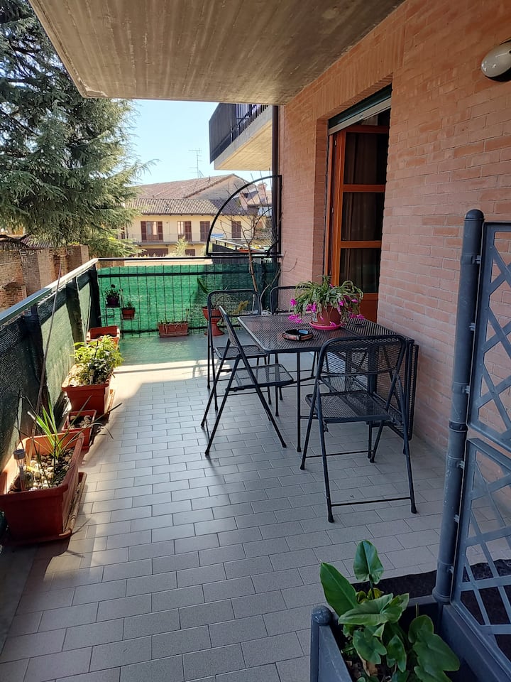 Bilocale Con Spazioso Terrazzo - Bra
