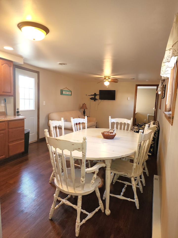 Randall Lake Property W Beach, Kayaks & Dock - Coldwater, MI