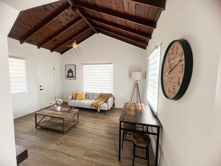 1br Bungalow In Pasadena - Pasadena, CA