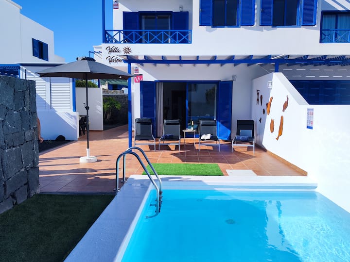 Villa Valperal, Piscina Climatizada,posición Ideal - Playa Blanca
